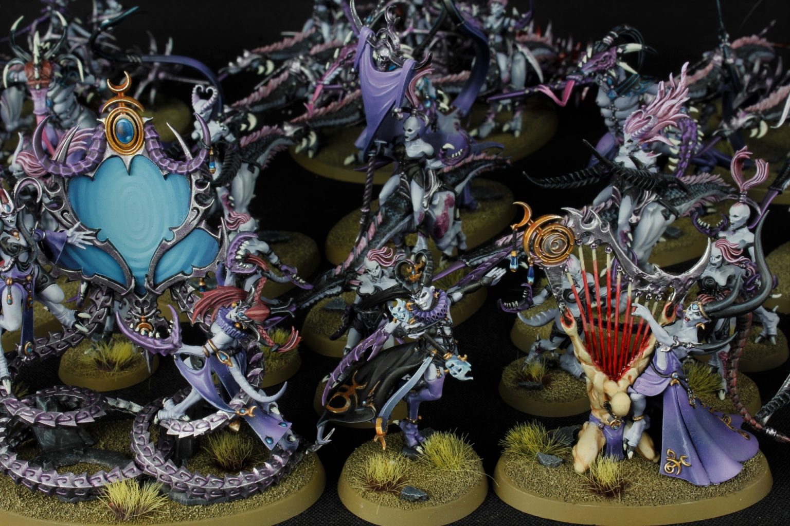 Slaanesh Daemon army - White Weasel Studio